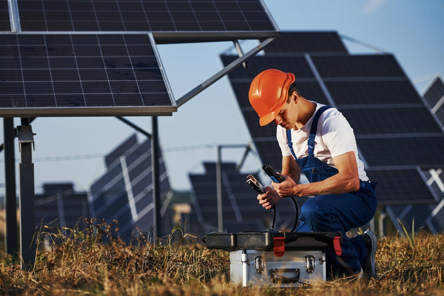 BATERÍAS SOLARES » Qué son, Origen, Tipos - Cumbre Pueblos